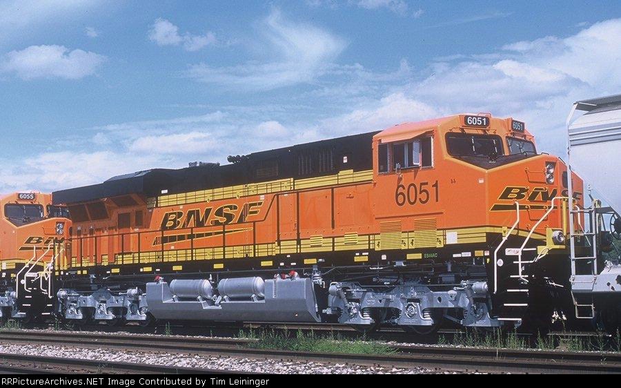 BNSF 6051